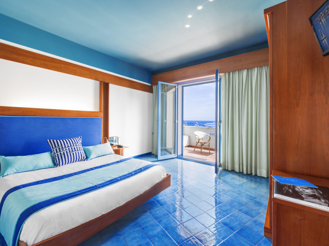 Hotel Lo Scoglio | Lo Scoglio da Tommaso | Amalfi Coast hotel